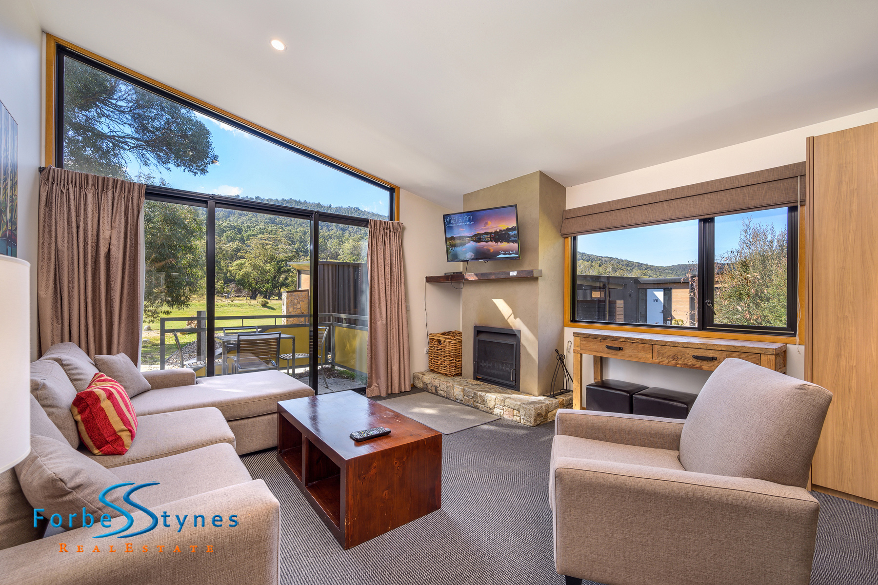 Lake Crackenback - One Bedroom Chalet - Guide: $500k - Forbes Stynes ...