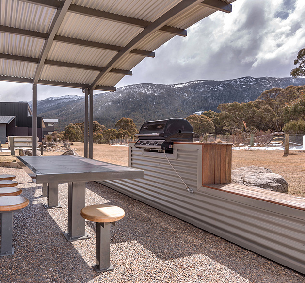 Lake Crackenback Dual Key Holiday Home - Forbes Stynes Real Estate