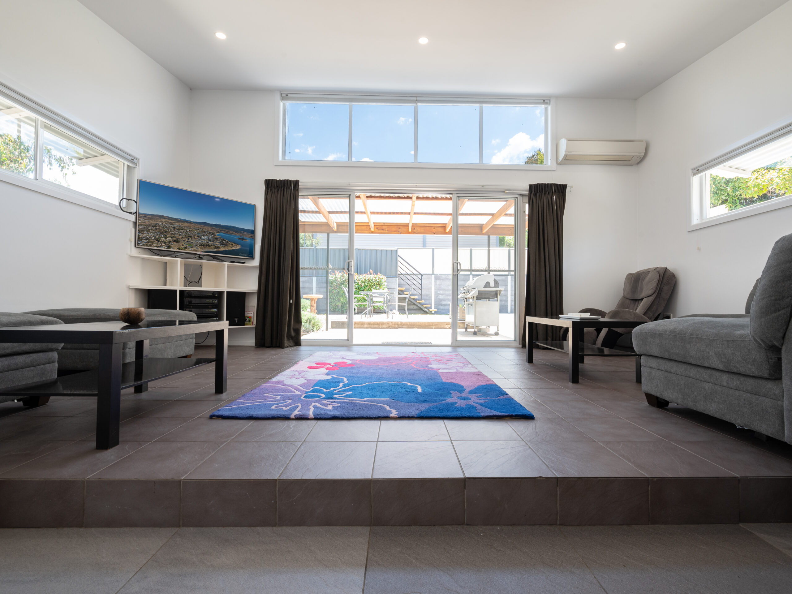 Three Bedroom Plus Study Home with Single Garage - 26 Banjo Paterson ...